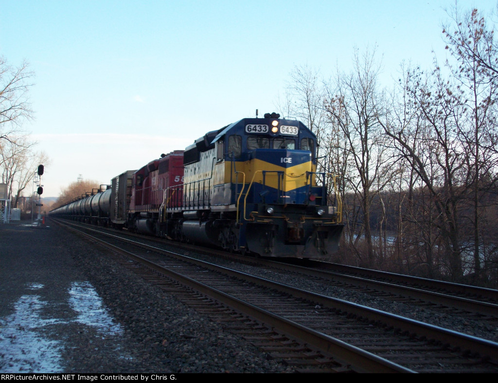 ICE 6433 and NREX 5823 Lead a CSX Ethanol Train.